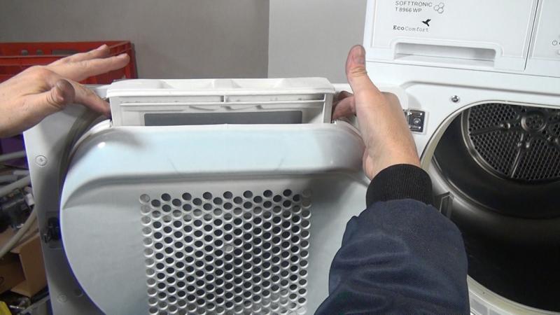 Trockner Fehlermeldung Luftwege reinigen  Miele 